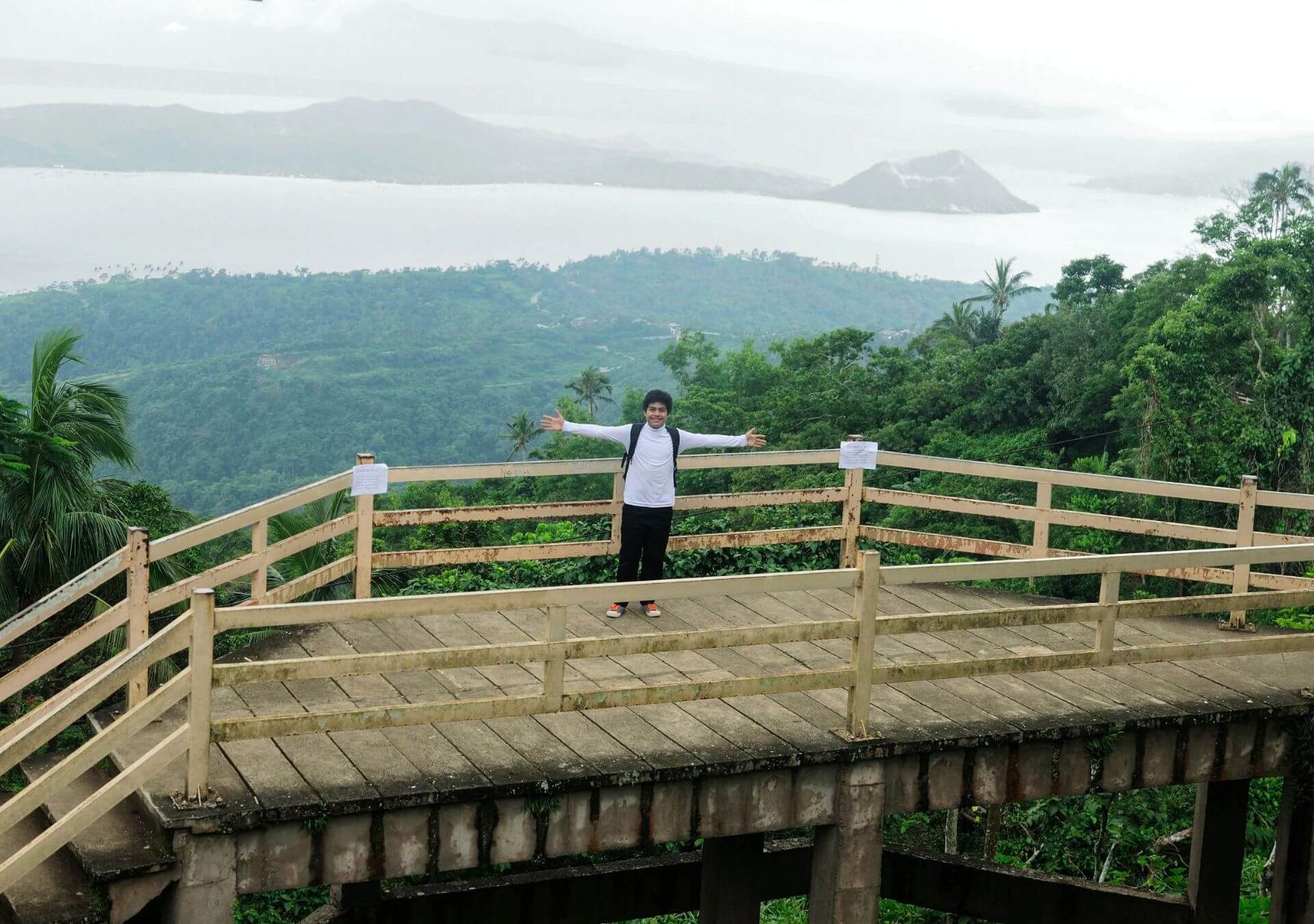 The Great Tagaytay Discovery Tour: Colorful Landscapes & Scenic Volcano ...