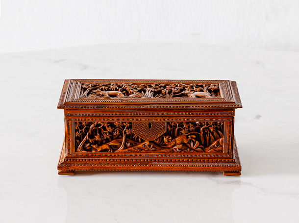 British Colonial Cedarwood Box - The Past Perfect Collection
