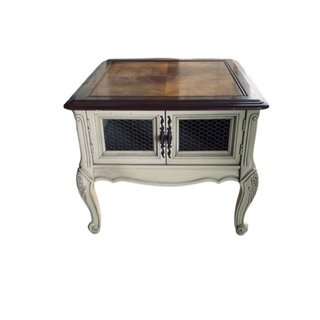 Adelaide Side Table - CT Event Rental