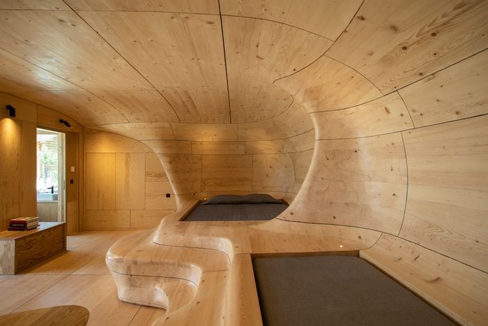 Tenon Architecture creates spectacular wooden cave for Greek resort ...