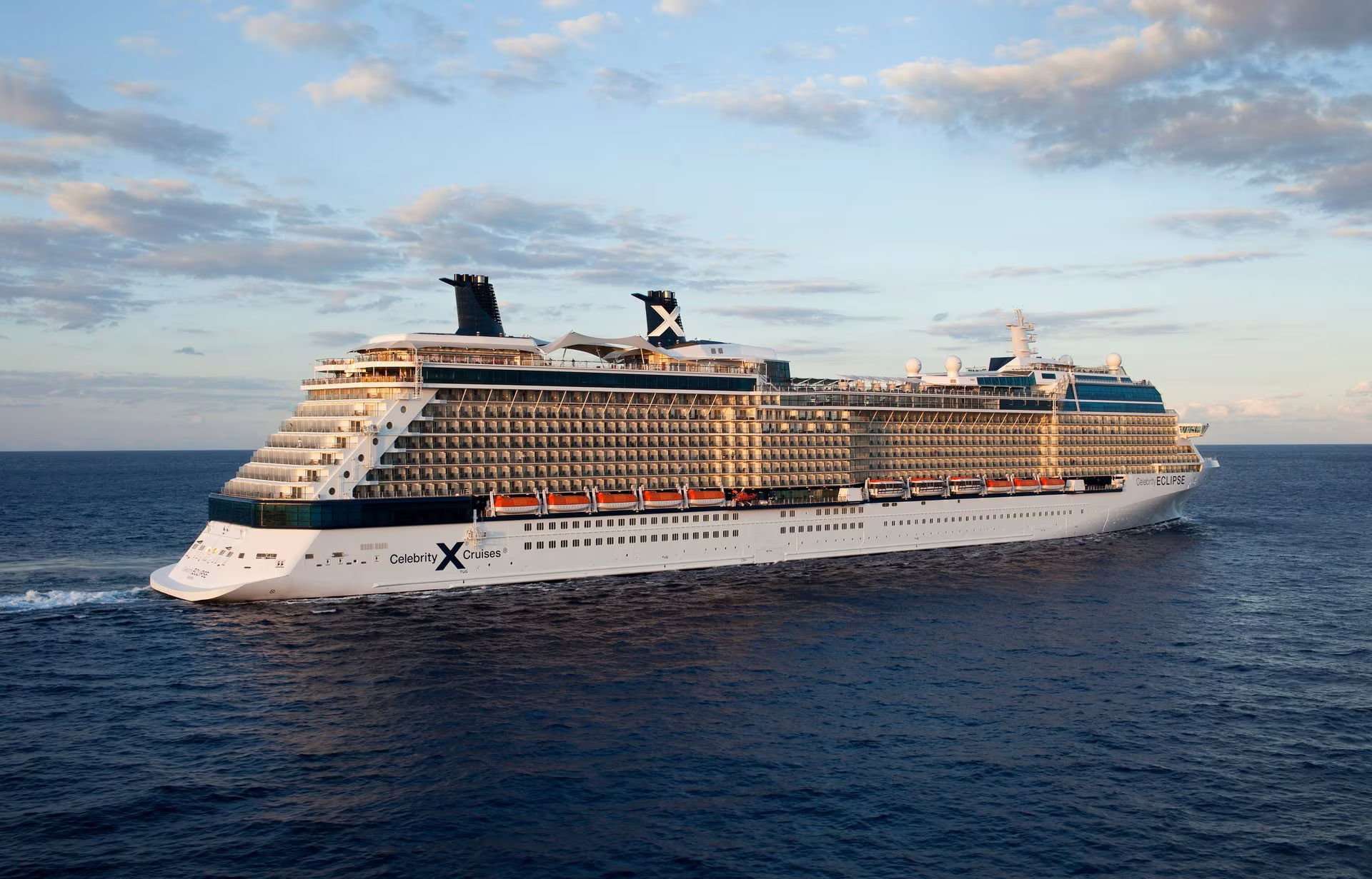 Celebrity Eclipse Arrives in Kusadasi - Sep 20, 2025