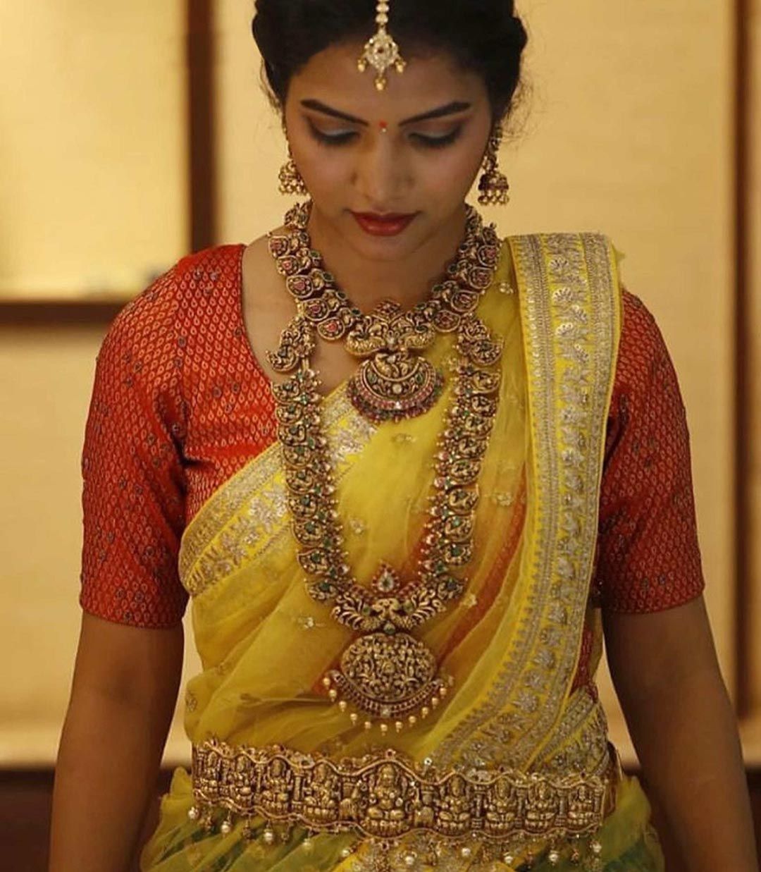 What Are Different Types Of Temple Jewellery In Trend?