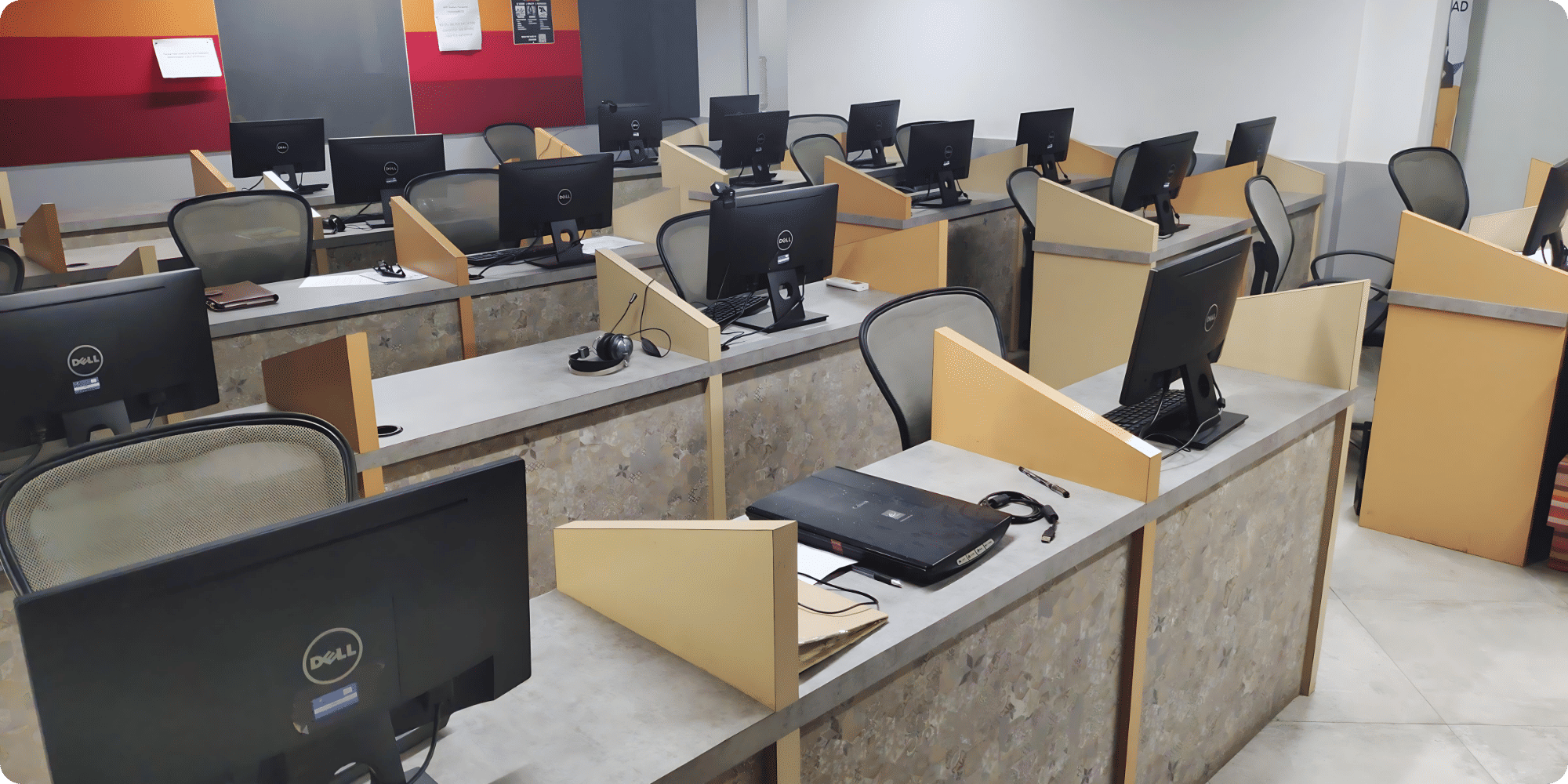 Visit Hamstech College Himayatnagar | Check Out our Campus