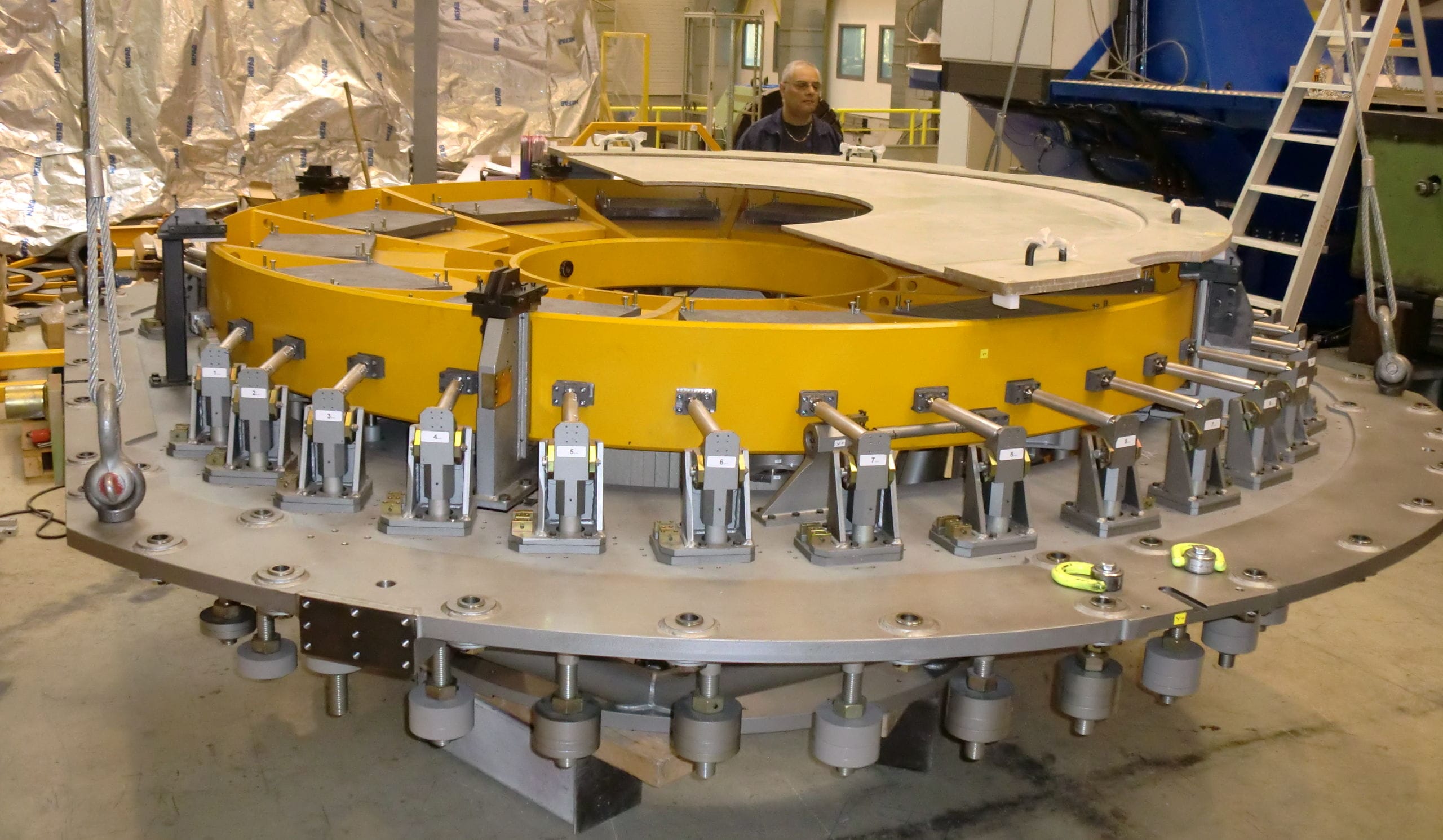 2.5m Mirror cell – OAJ | AMOS