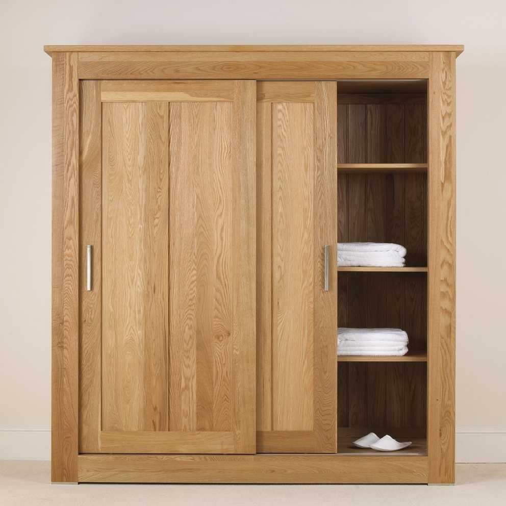 Showing Gallery of Large Oak Wardrobes (View 3 of 15 Photos)