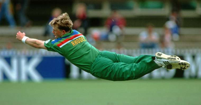 Top 5 All-Time Best Fielders In The World Cricket