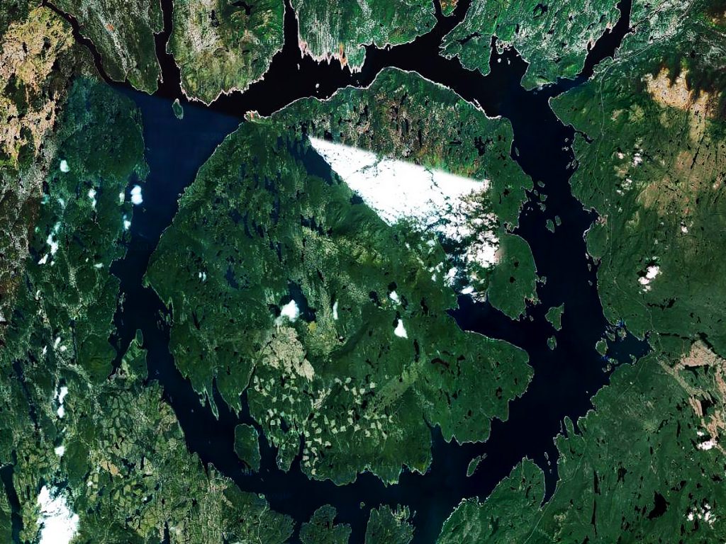 7 Largest Man-made Lakes In The World