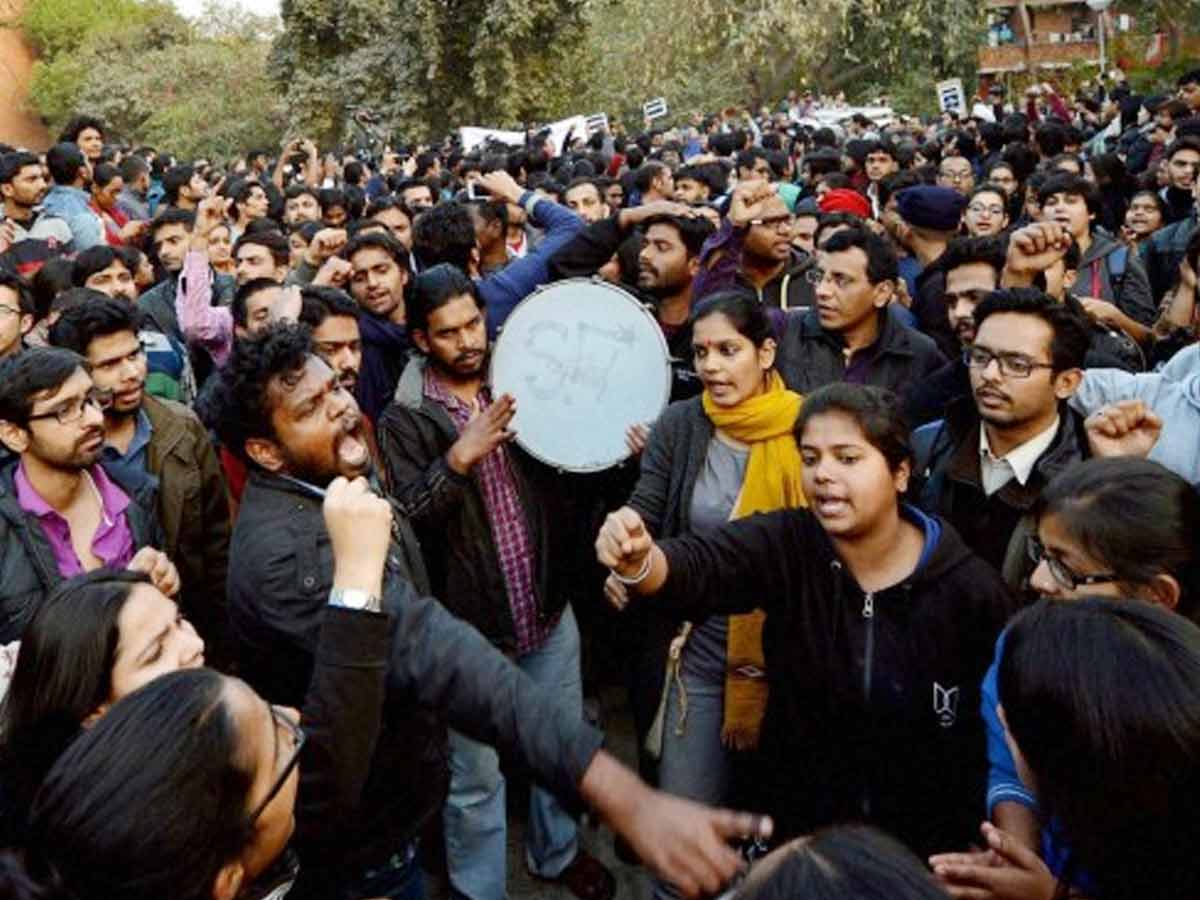 6 Different Ways students can get into politics