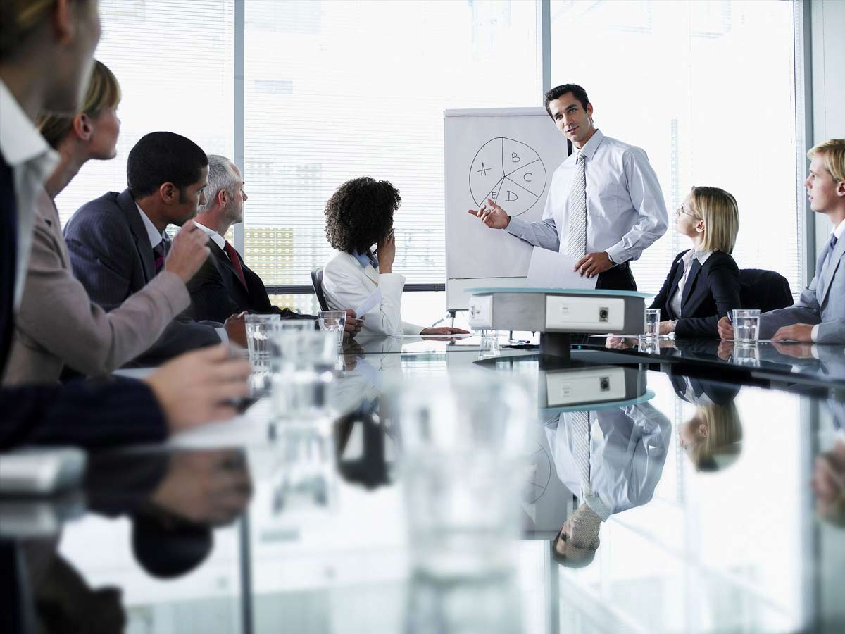 How to build positive relationship with Employees?