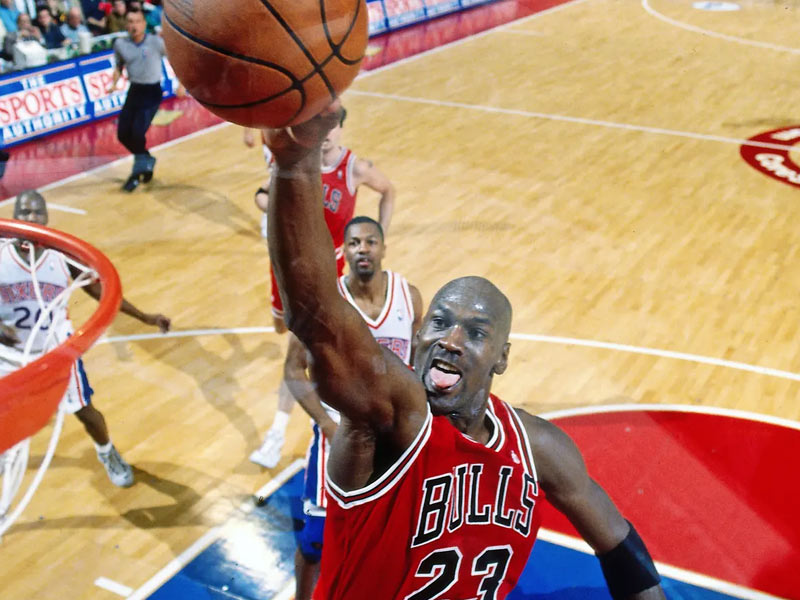 Our List of 7 Best Basketball Players of All Time...