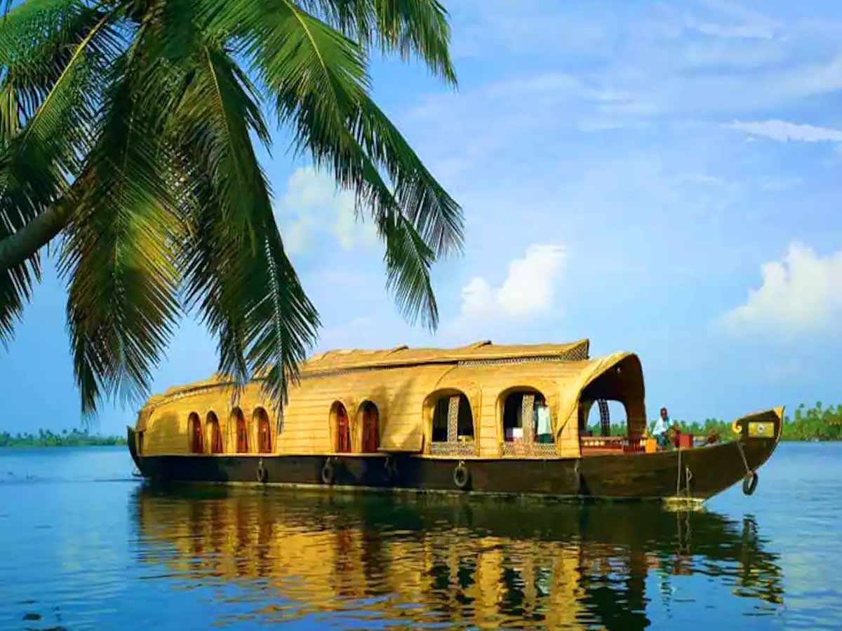 6 Alappuzha Tourist Places: Your Unique and Unexplored Kerala