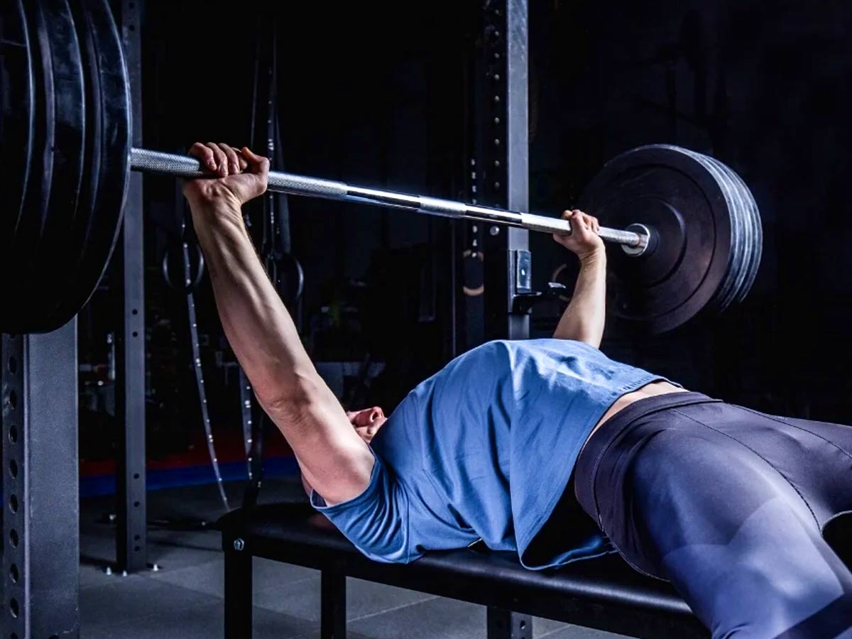 Bench Press Benefits: 8 Excellent Benefits You Must Know...