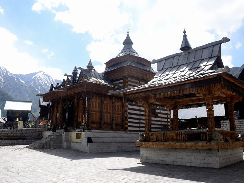 Chitkul: The Beautiful Last Village of India (Travel 2021)