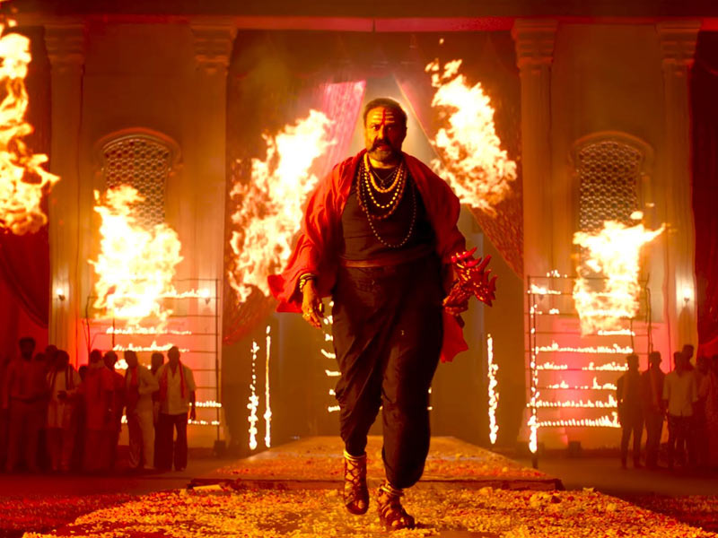 Akhanda: An Amazing Movie Strictly for Balakrishna Fans (2021)