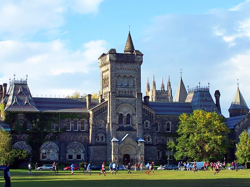 5 Best Universities in Canada