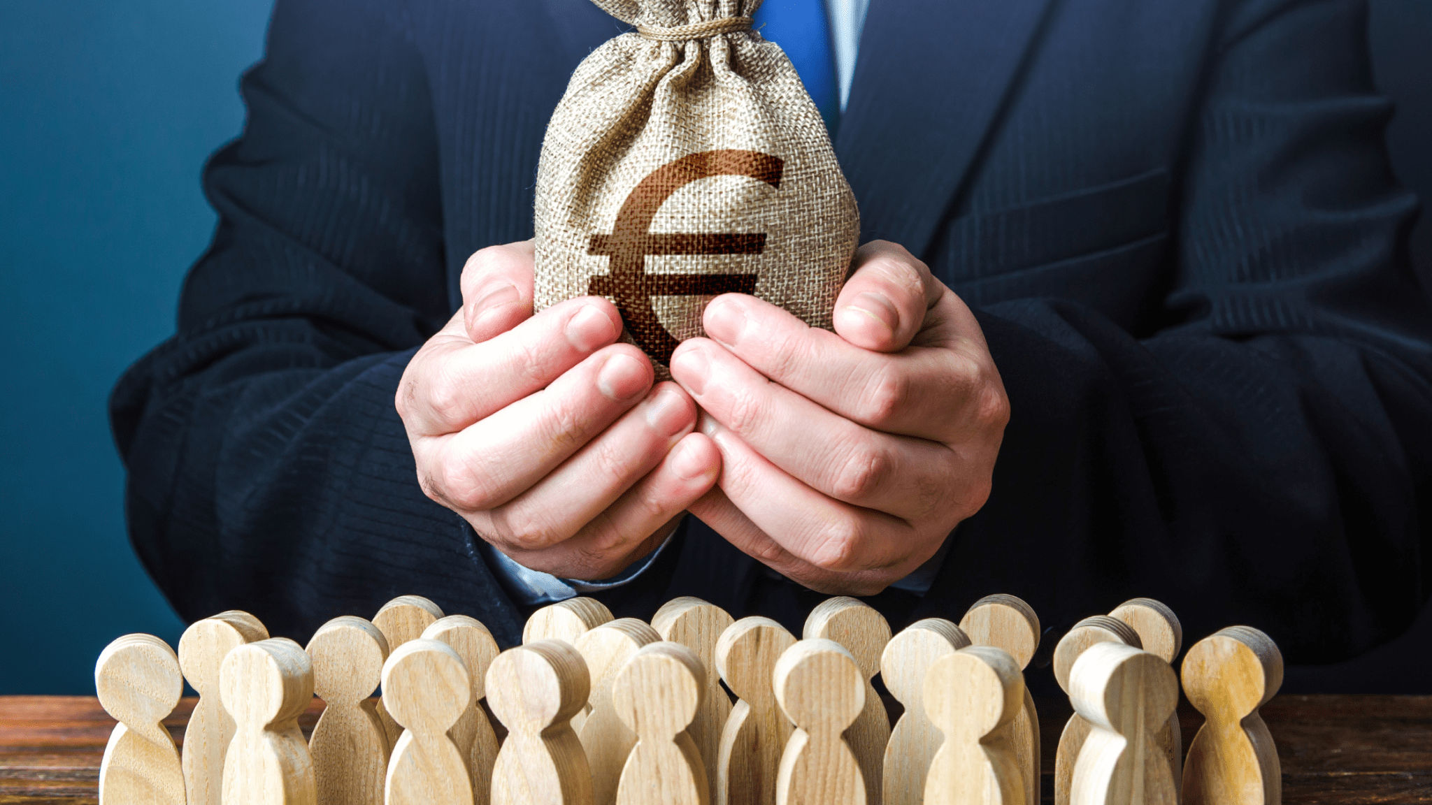 Breaking Down the Fresh Graduate's Average Salary in the UK