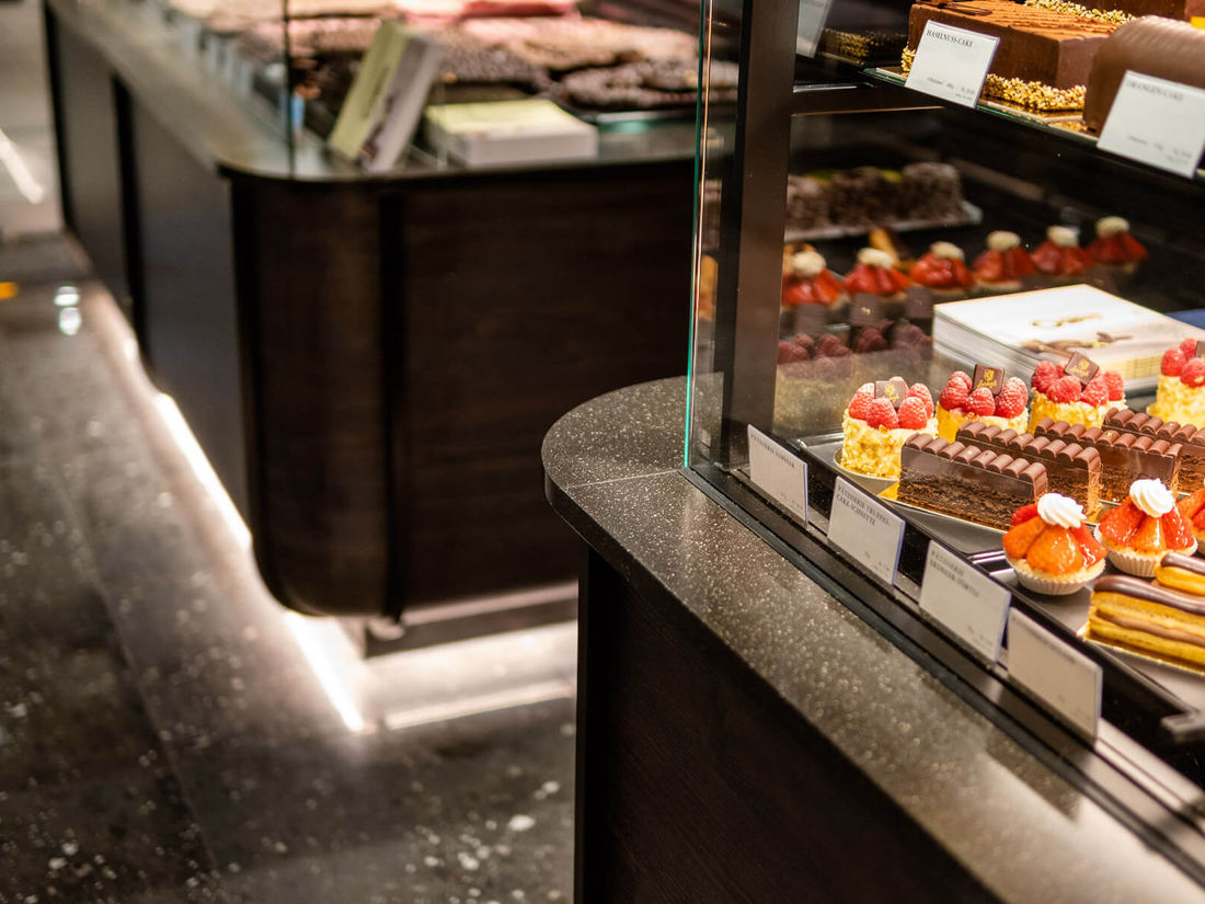 Confiserie Sprüngli Bahnhof Winterthur ・SLP Architektur
