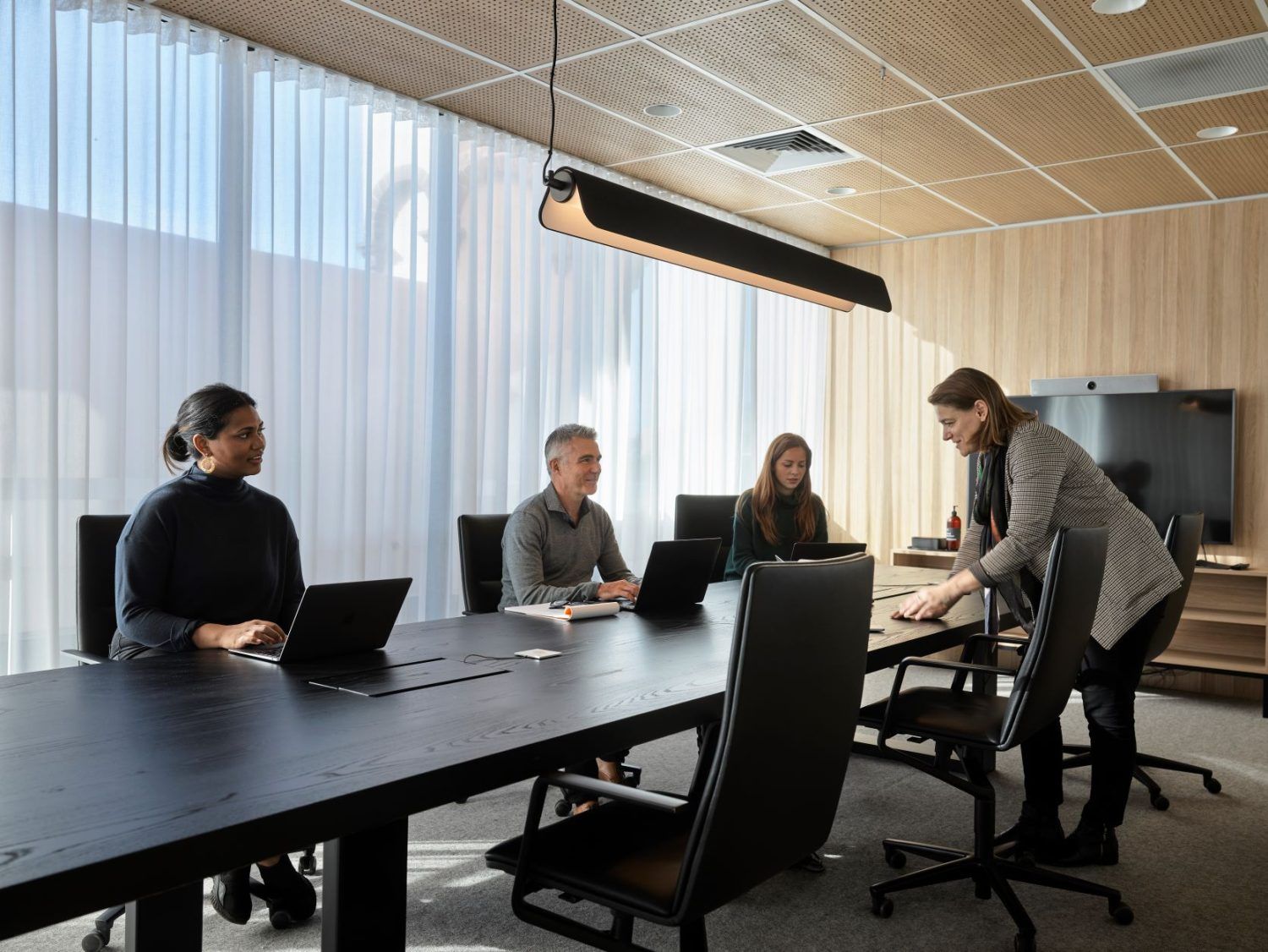 Dasch Acoustic Light | Luxxbox | Sleek, simple, stylish