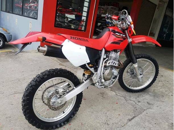 Honda XR400 2002 ₡ 2800000 | Auto Moto Costa Rica | WWW.AUTOMOTO.CR