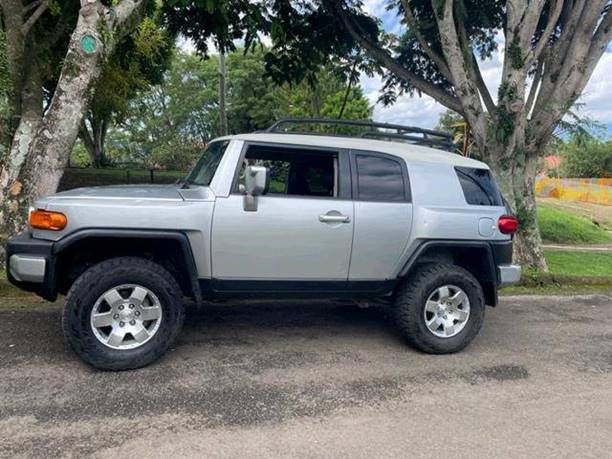 Toyota Fj Cruiser Automatic