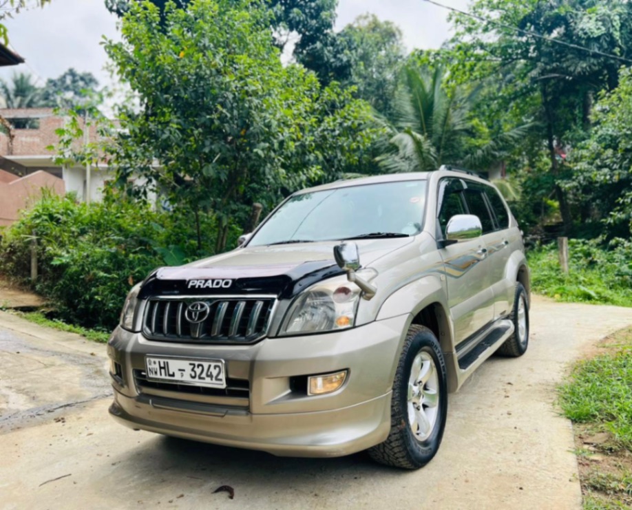 Toyota Prado 120 2003 petrol Automatic