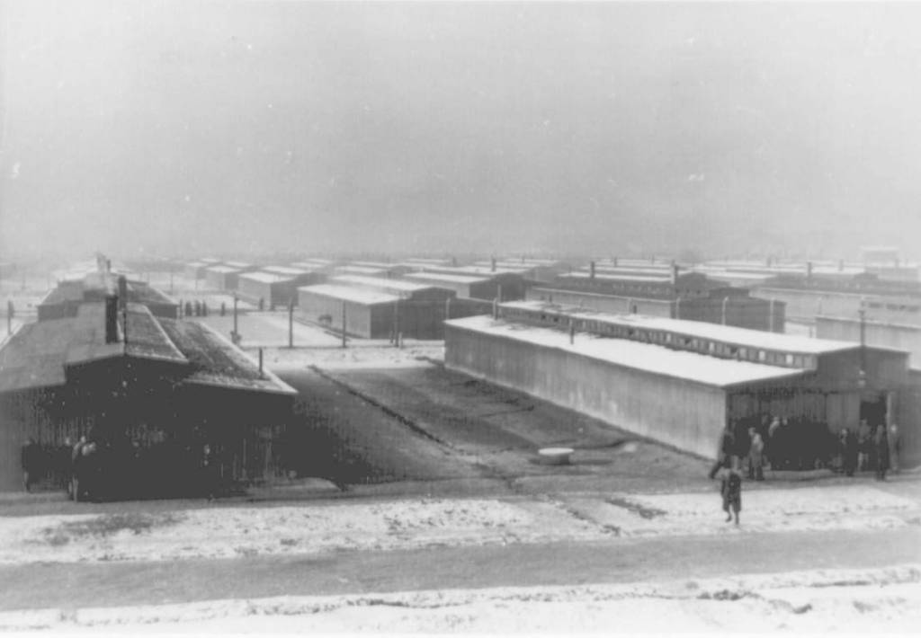 Ibi Ginsburg - Survivor Story · Holocaust Centre North