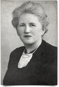 Liesel Carter - Survivor Story · Holocaust Centre North