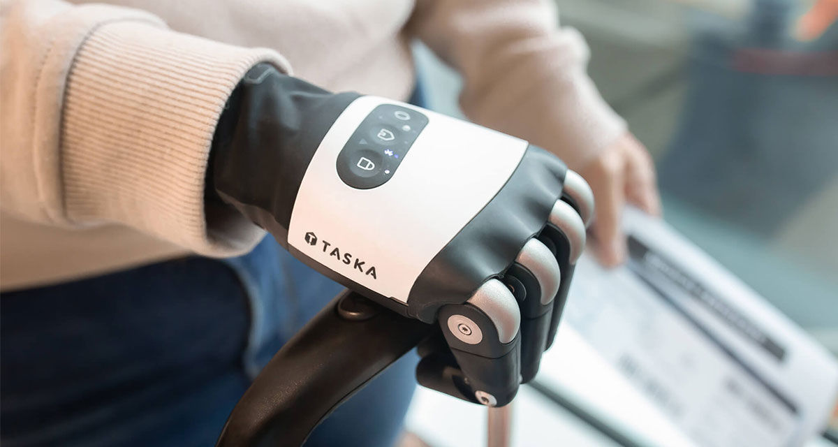 Flying with a prosthetic hand | TASKA Prosthetics