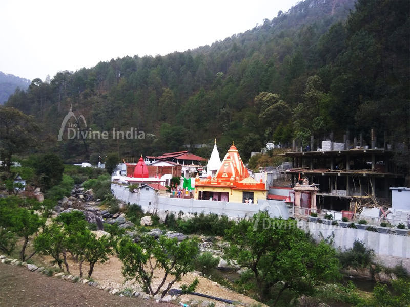 Kainchi Dham : Panoramic view of the Kainchi Dham - The Divine India