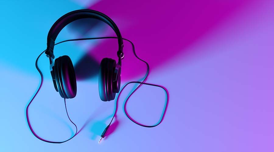 10 Things to Consider when Buying Awesome Earphones | TechLoot