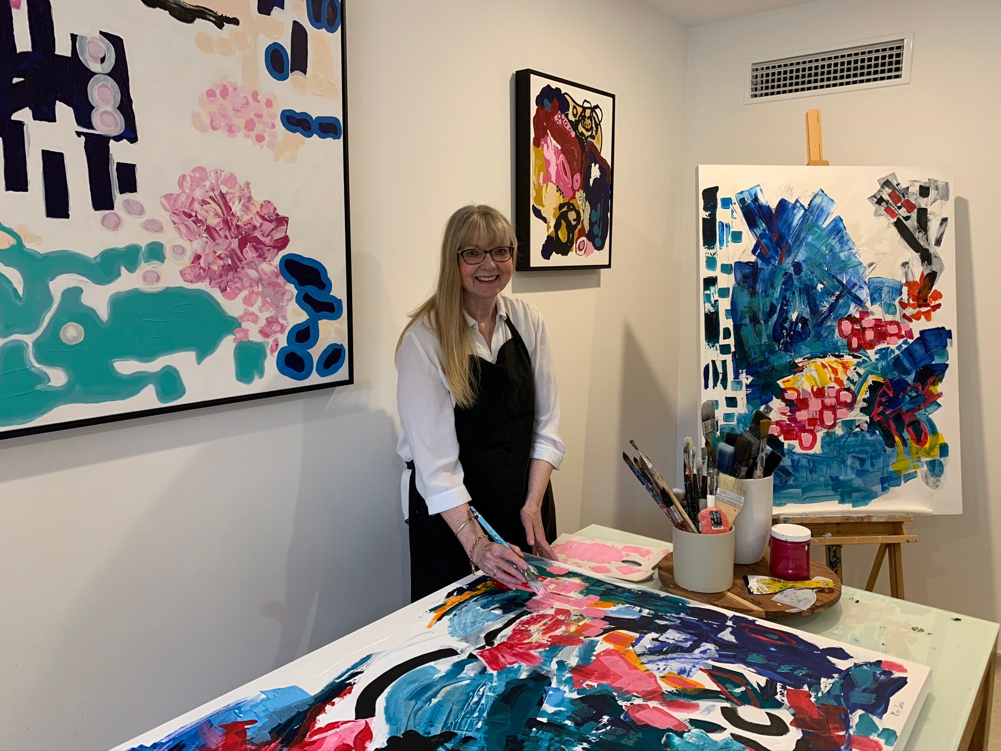 Myra Carter - 44 works for sale, profile & content on The Artling