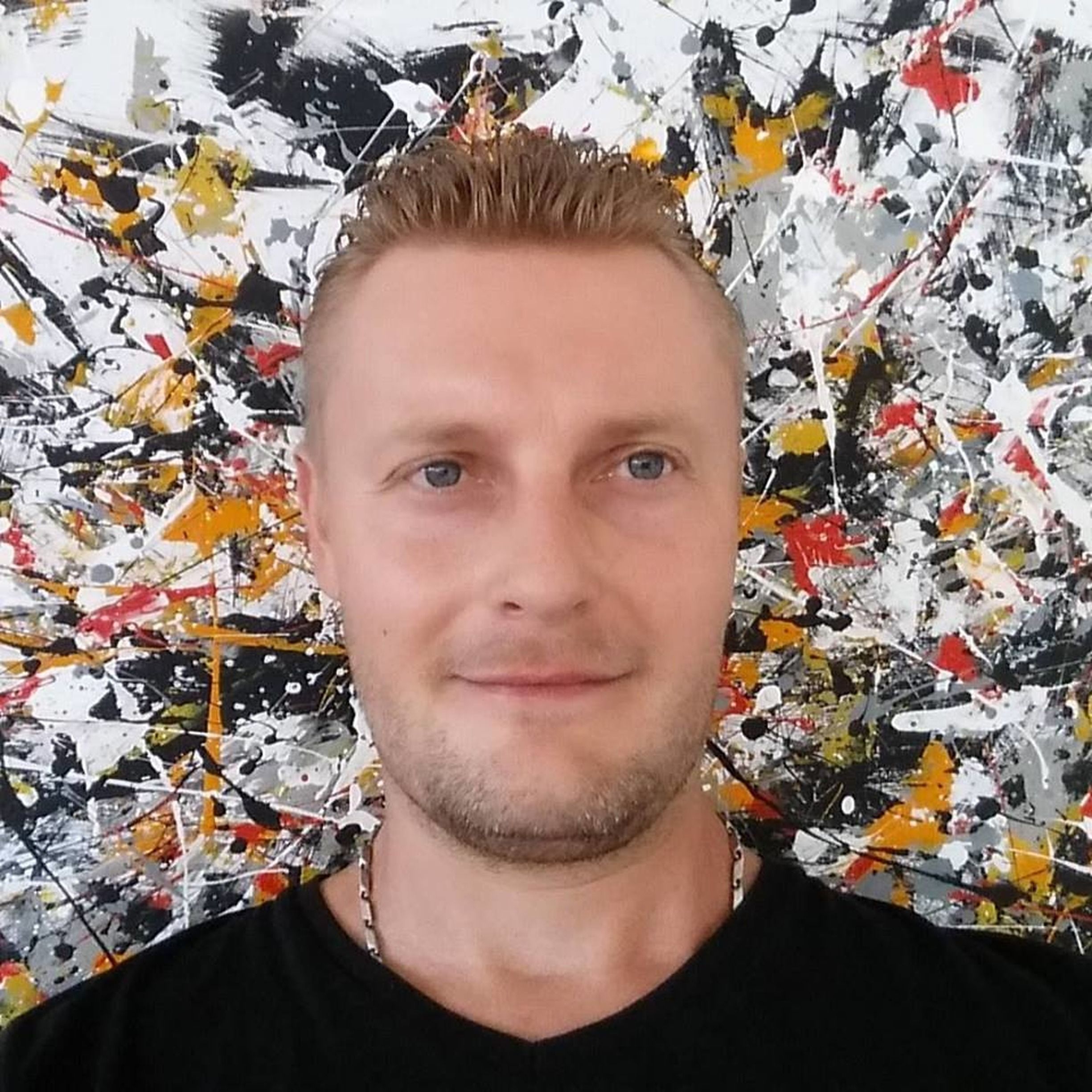 Max Yaskin - 199 works for sale, profile & content on The Artling