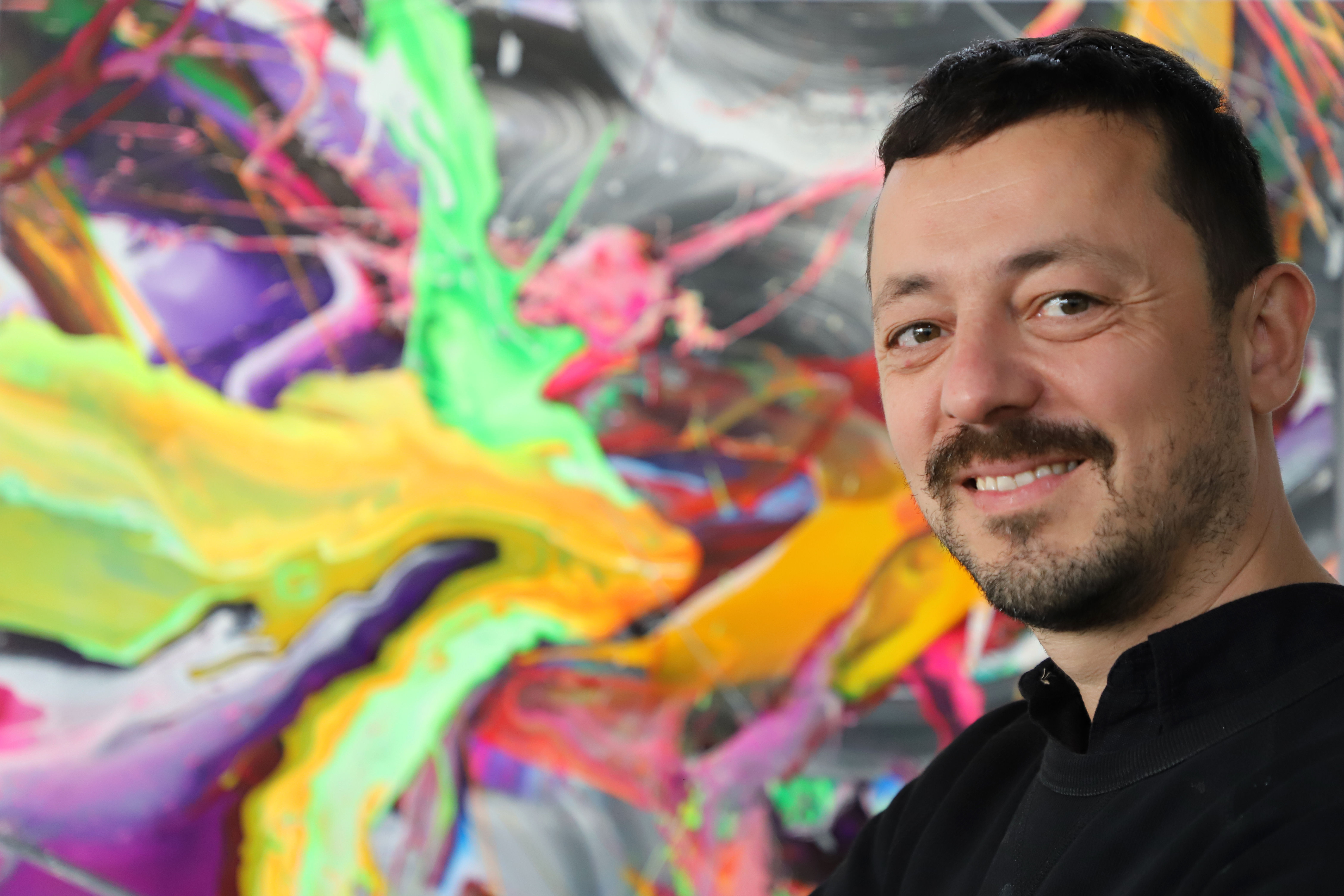 Nikolaos Schizas: Artist Profile | Explore Works on The Artling