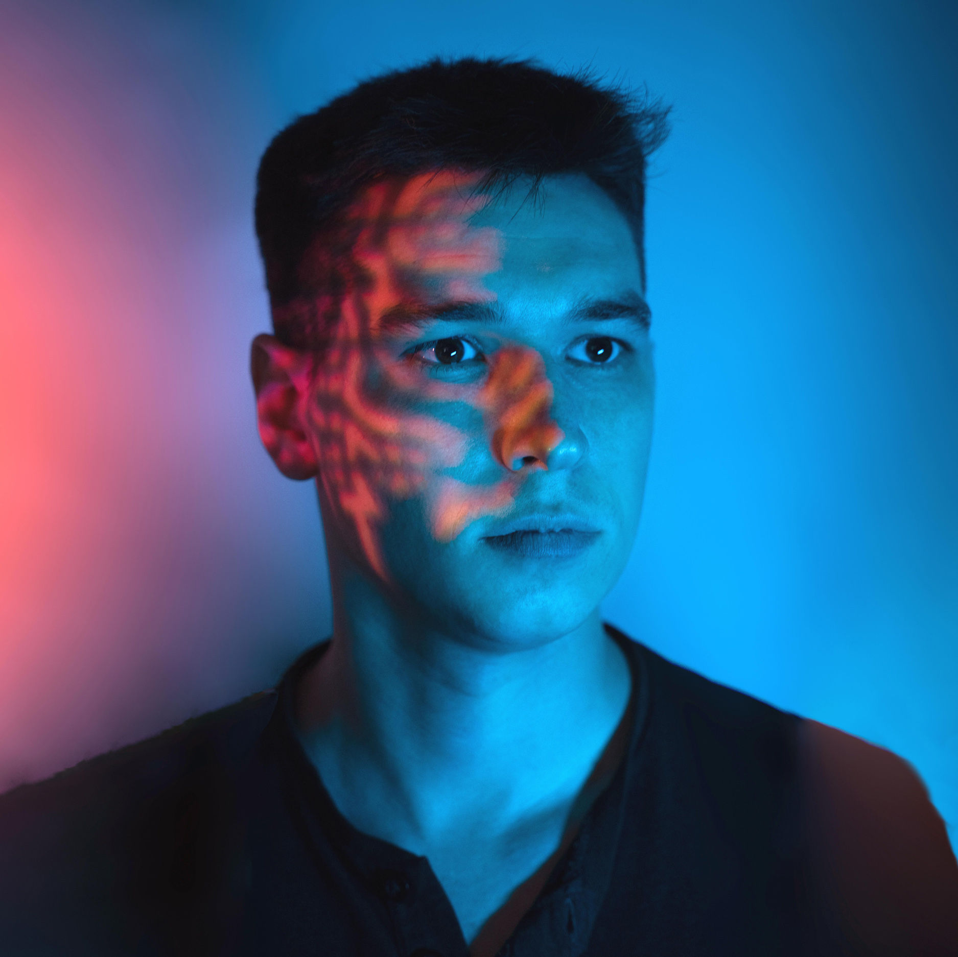 Alek Tretiak - 3 works for sale, profile & content on The Artling