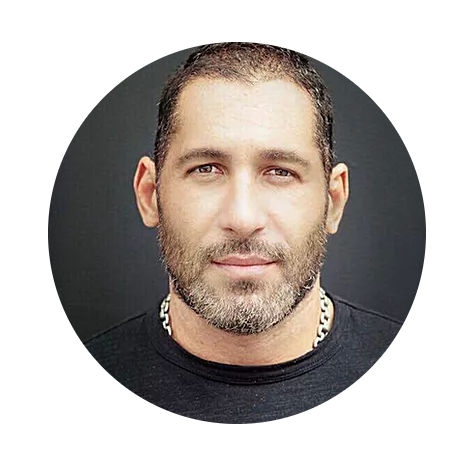 Salvatore Arnone: Artist Profile | Explore Works on The Artling