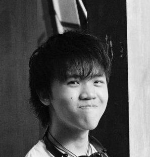 Leslie Low - profile & content on The Artling