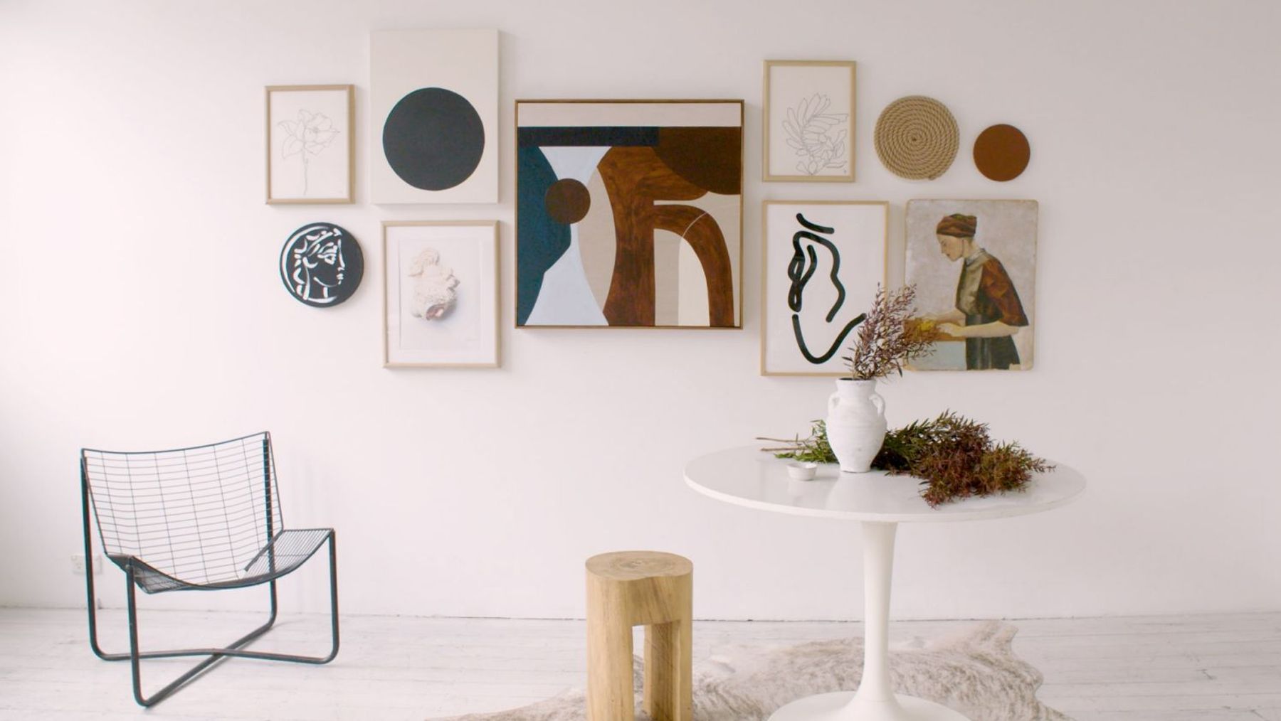 Salon-Style Hanging: A Guide | The Artling Artzine