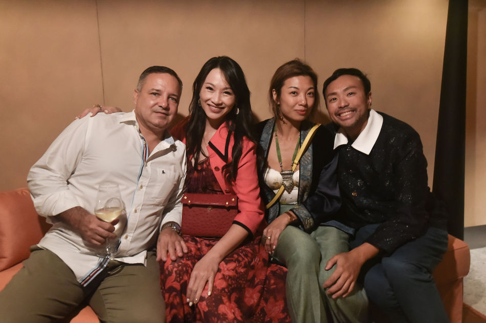 Curated Online Art Gallery | The Artling