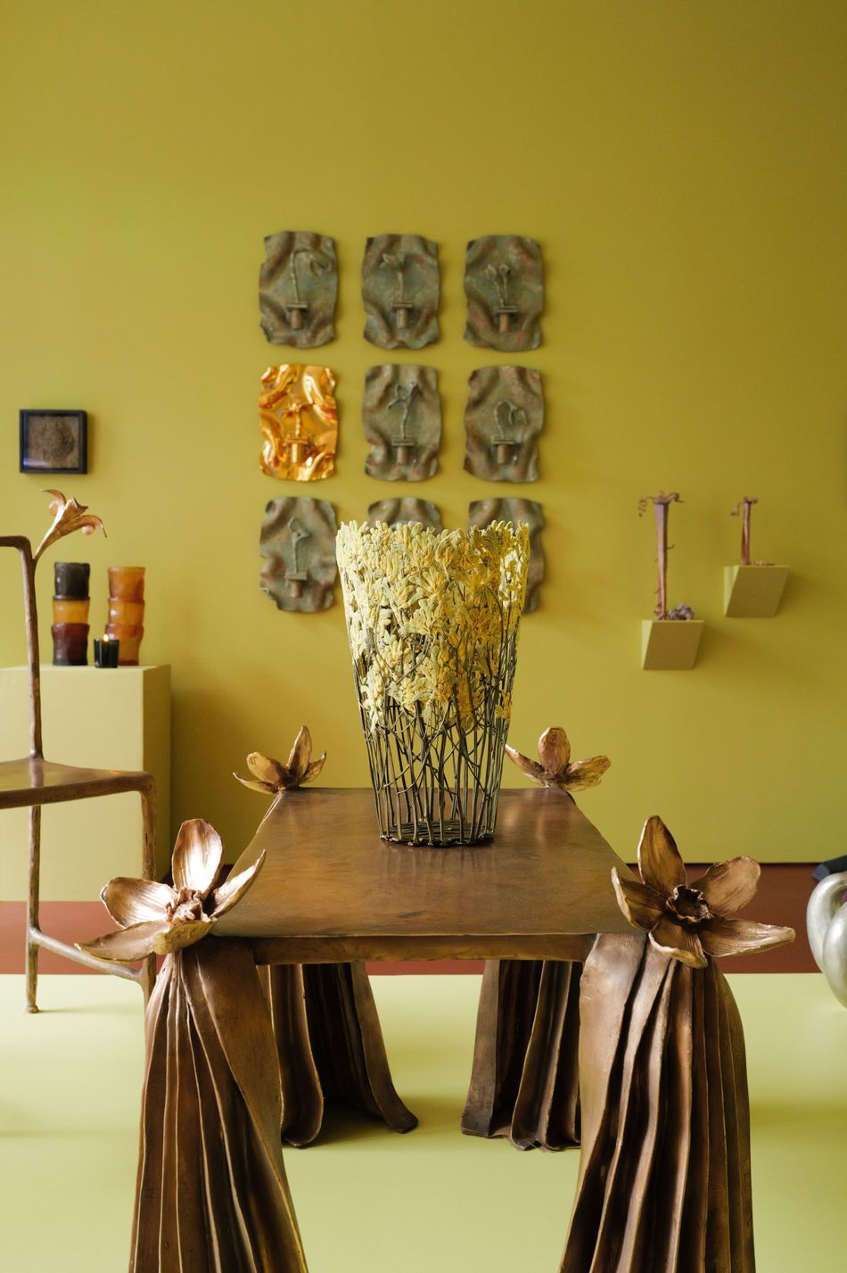 Foreign Flowers: Ben Mazey at Project Room #12 in Paris