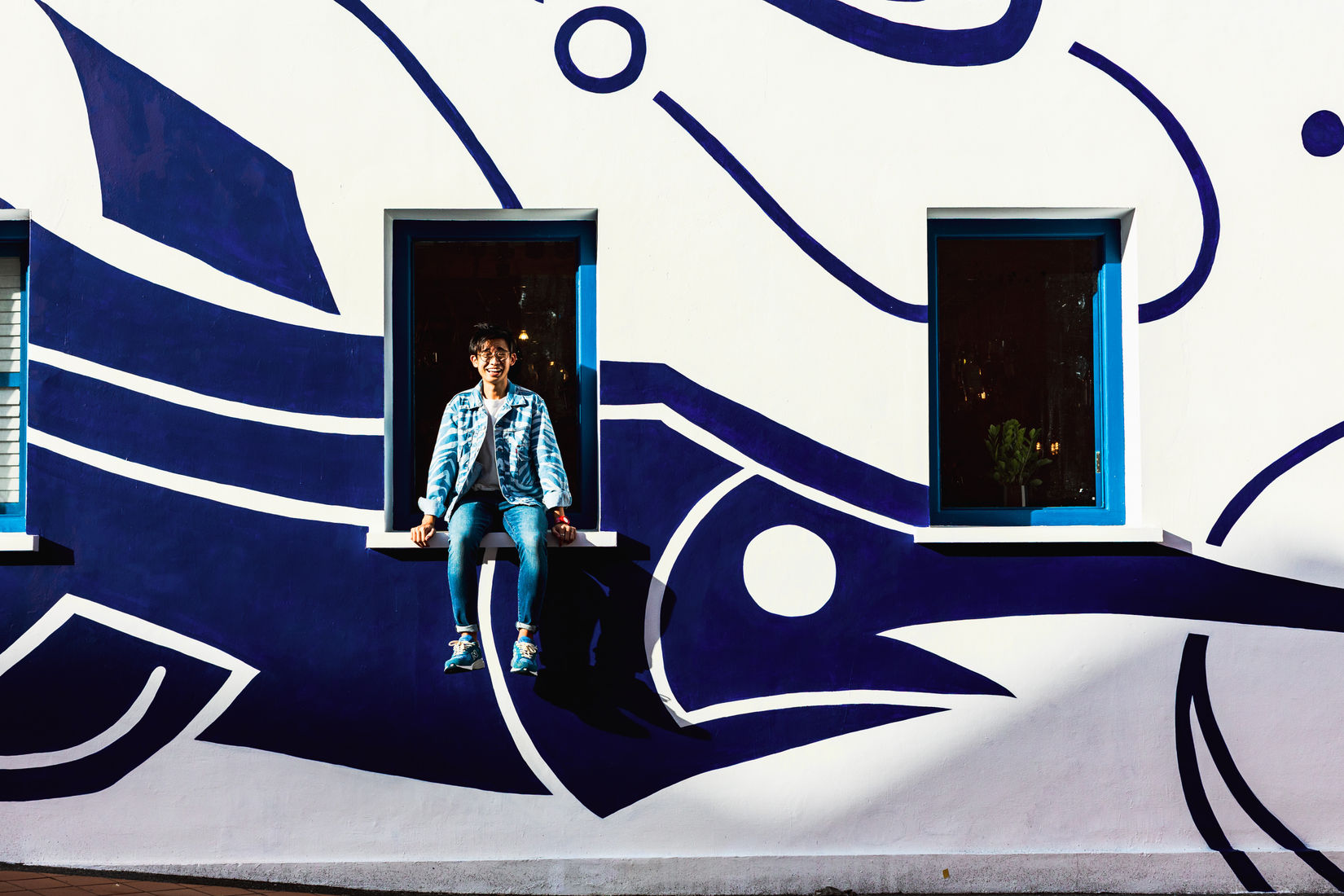 tobyato Unveils His Latest Mural on Duxton Hill | The Artling