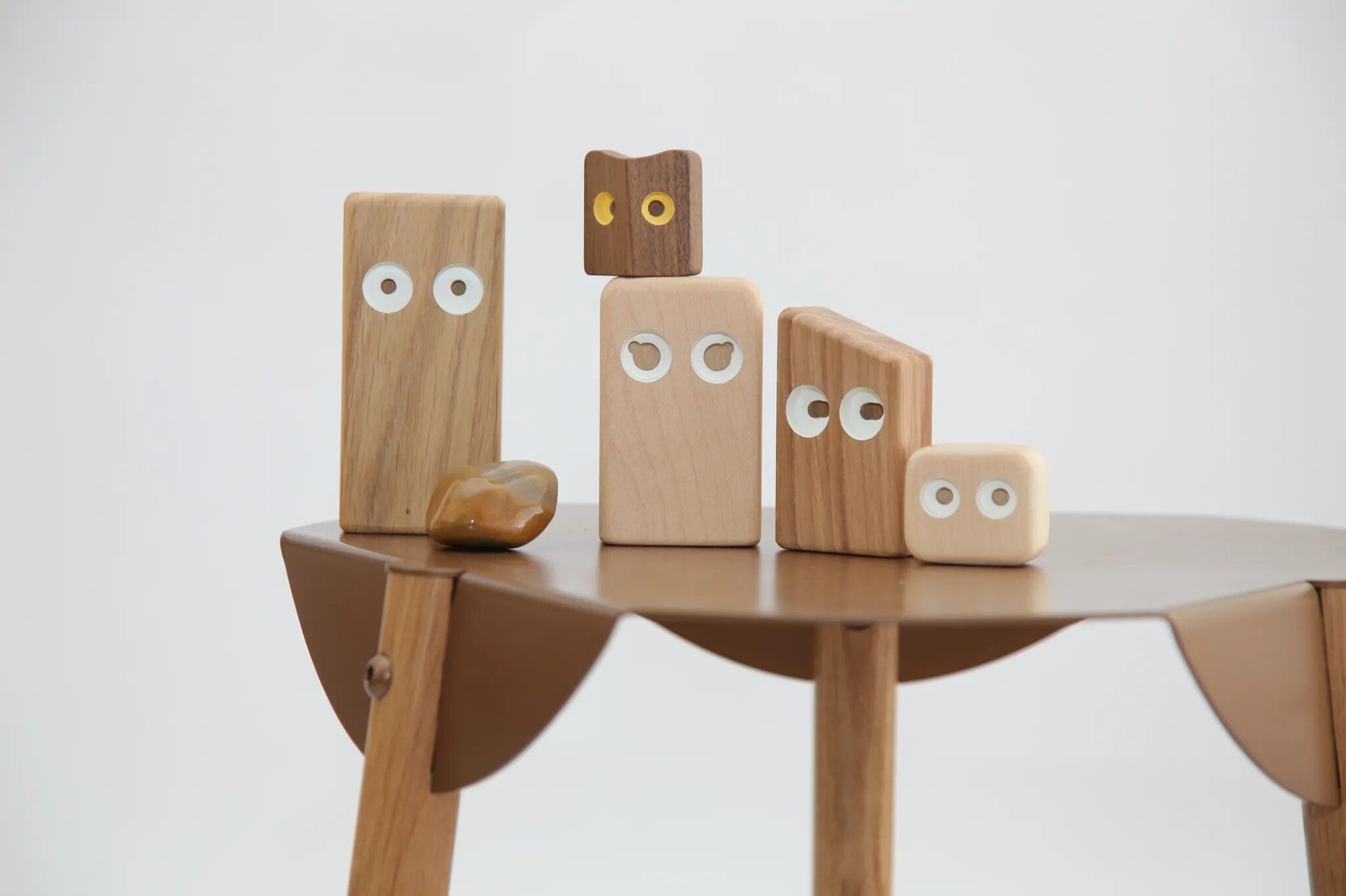 Design Collectibles to Spruce Up Your Home Office | The Artling