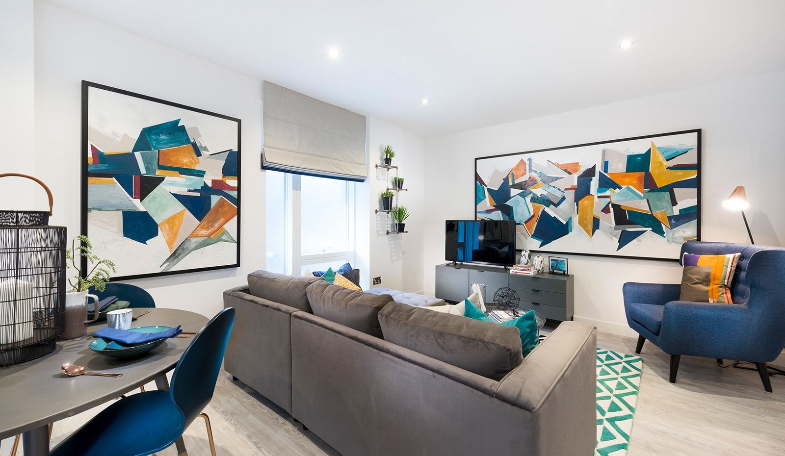 Deciding On Size & Space For An Artwork | The Artling