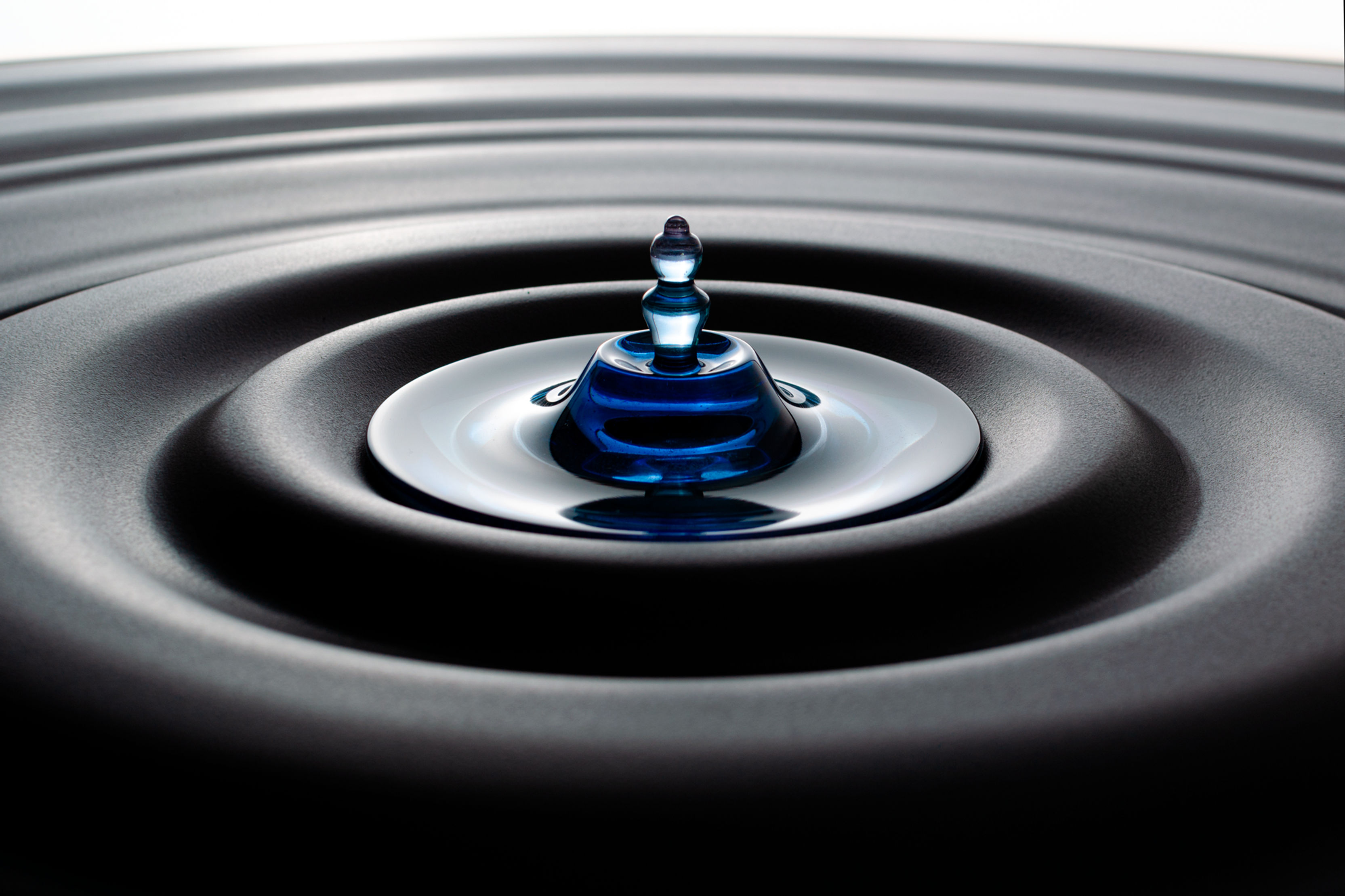 Isaac Renteria - 127 works for sale, profile & content on The Artling