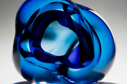 12 Glass Artists: Between Tradition & Innovation | The Artling