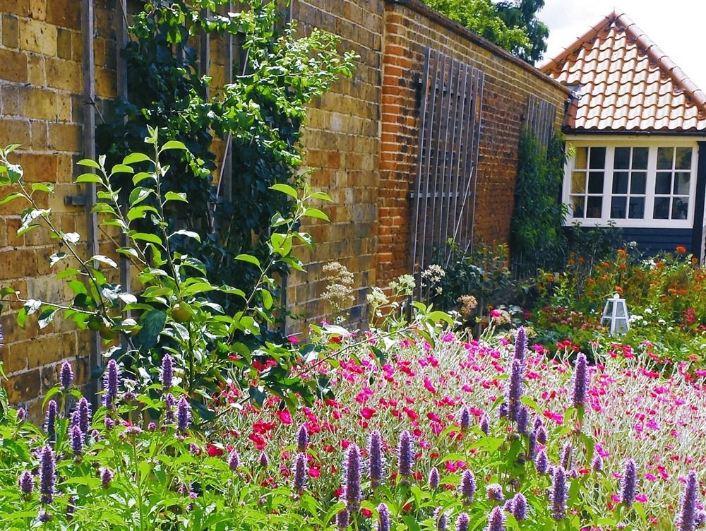 Why a Potager Garden Makes the Best Vegetable Garden - The Potager Project