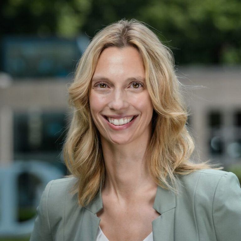 Julia Binder - Thinkers50