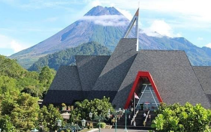Ingin Tahu Lebih Dekat Mengenai Gunung Merapi? Yuk, Berkunjung ke ...