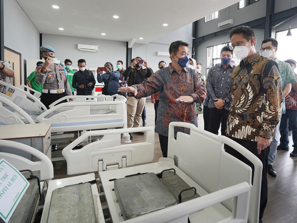 Bermitra dengan Produsen Alat Kesehatan Indonesia DV Medika, Mindray ...
