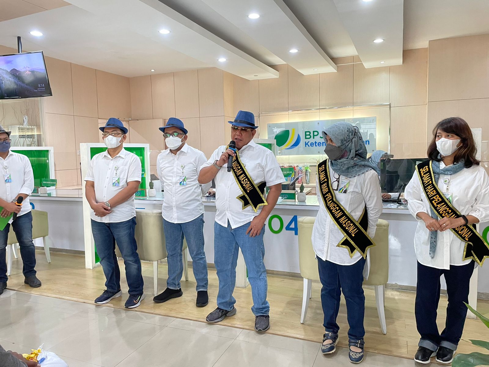 Hari Pelanggan Nasional 2022, BPJS Ketenagakerjaan Surakarta Komitmen ... Hari Pelanggan Nasional 2022, BPJS Ketenagakerjaan Surakarta Komitmen ...