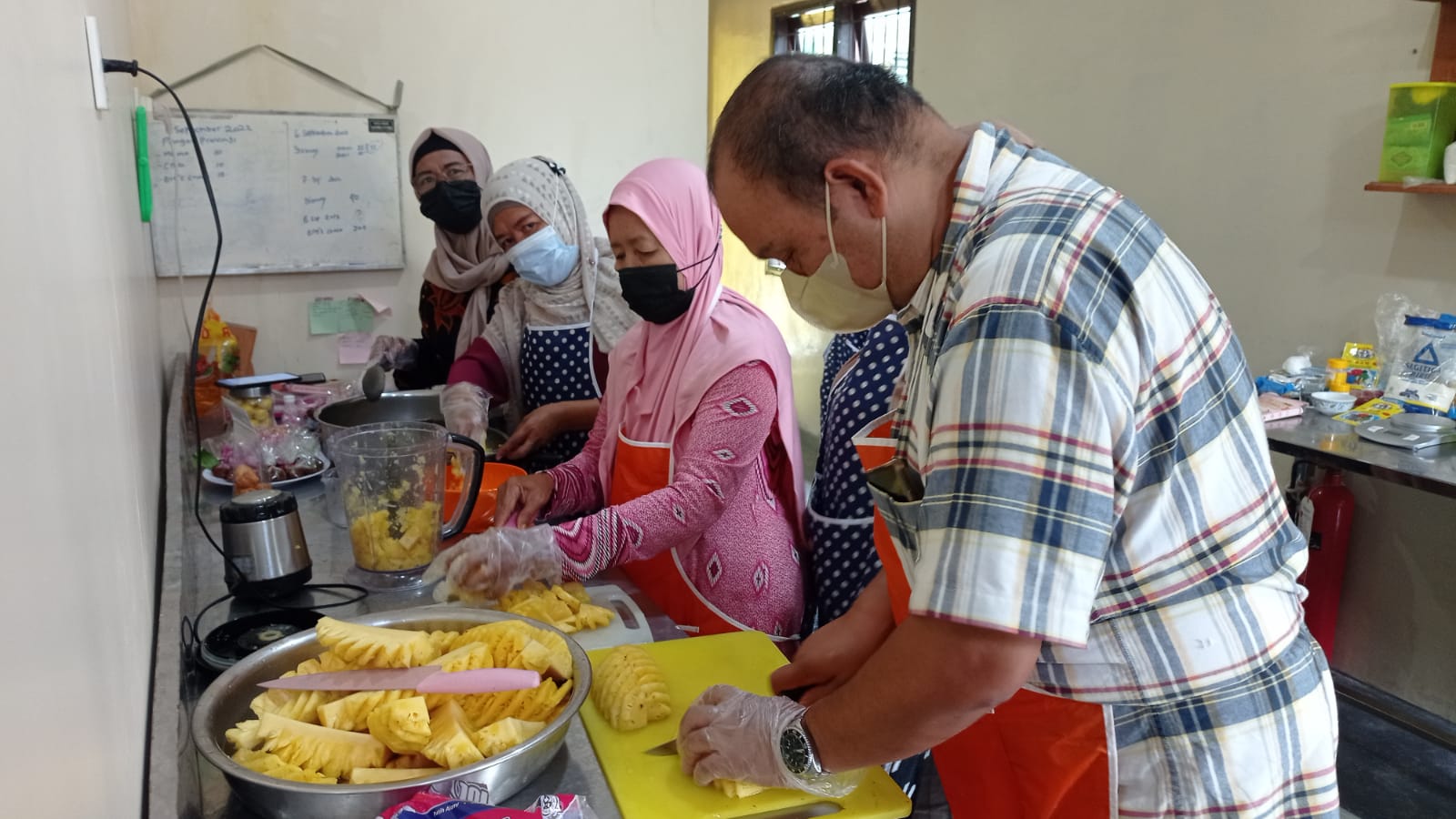 Buat Produk Sesuai Kebutuhan Pasar, Bukan Selera Pembuat - ibukotakini.com